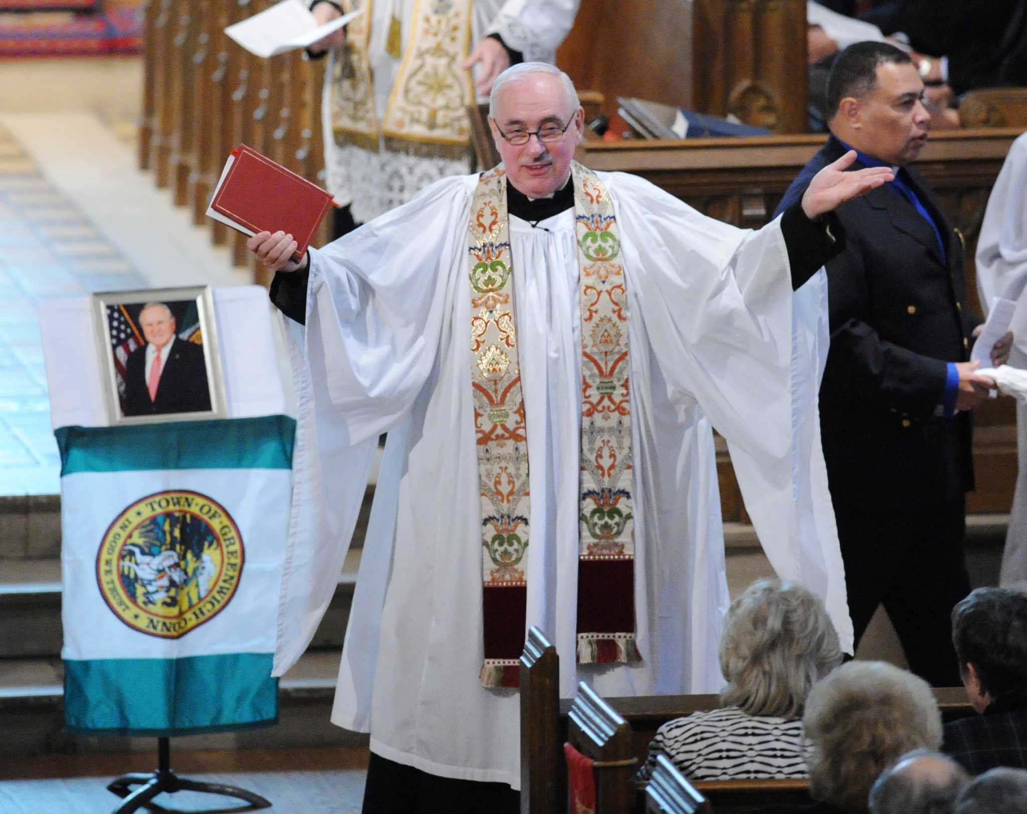 'Truly a son of Greenwich' -- Loved ones pack Christ Church to honor ...