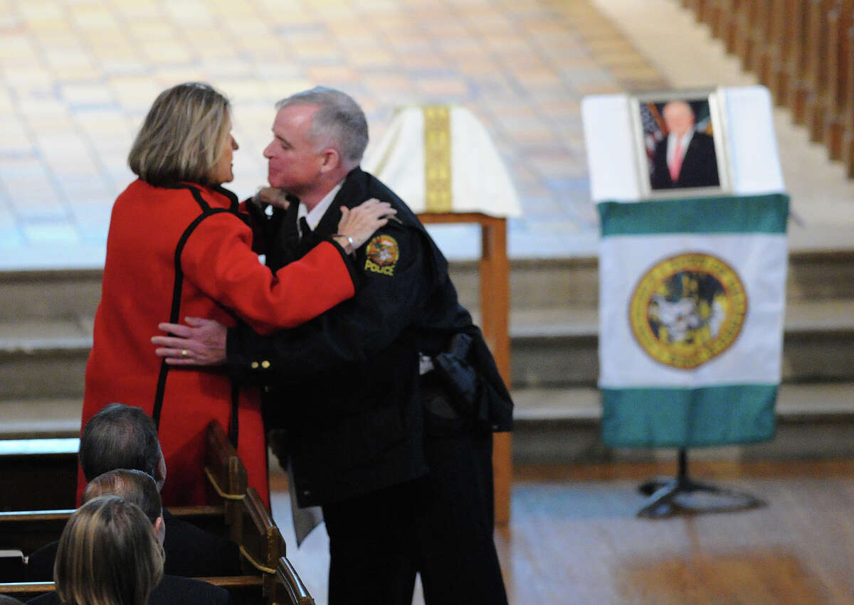 'Truly a son of Greenwich' -- Loved ones pack Christ Church to honor ...