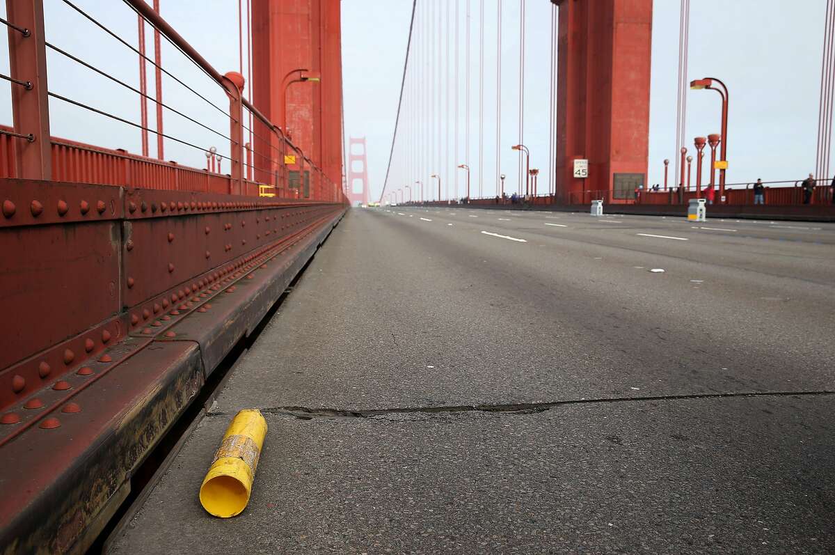 Golden Gate Bridge closed, but traffic keeps moving