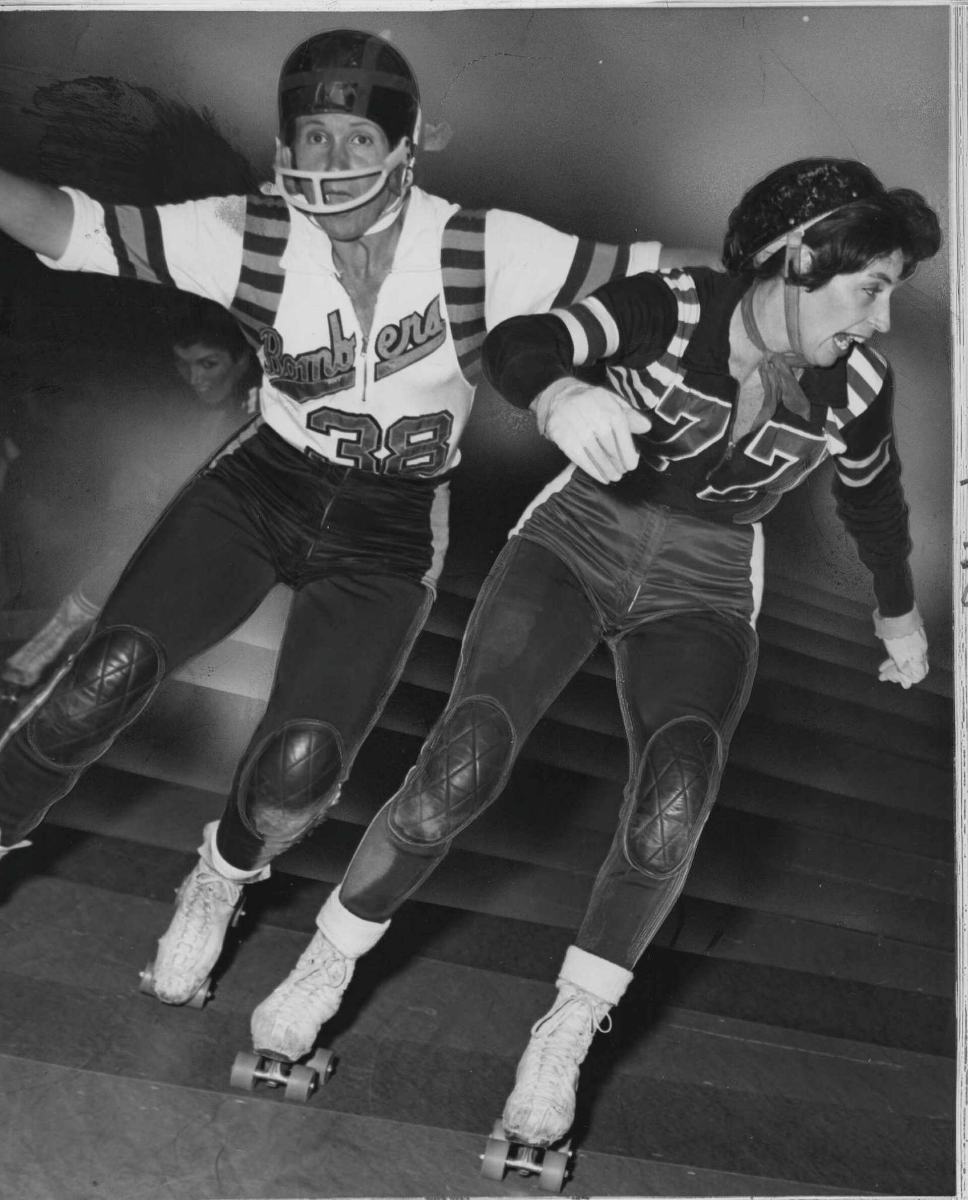 Roller Derby legend Annis Jensen dies at 93