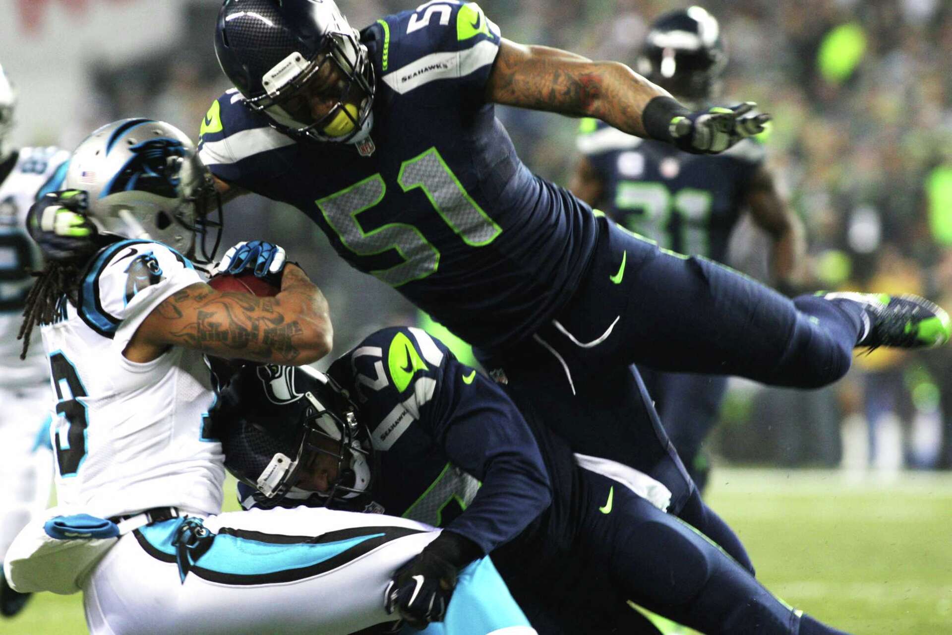 DE/OLB Bruce Irvin returning to Seattle Seahawks