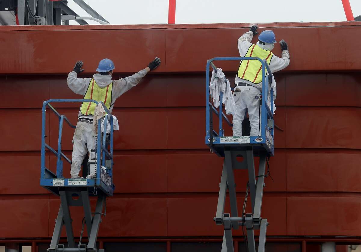 Golden Gate Bridge work finished early as barrier is installed