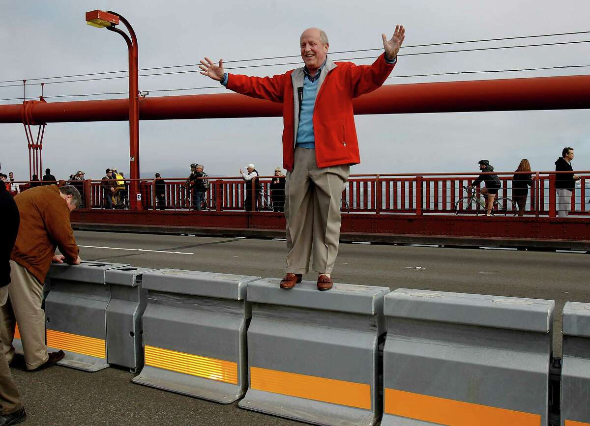 Golden Gate Bridge work finished early as barrier is installed