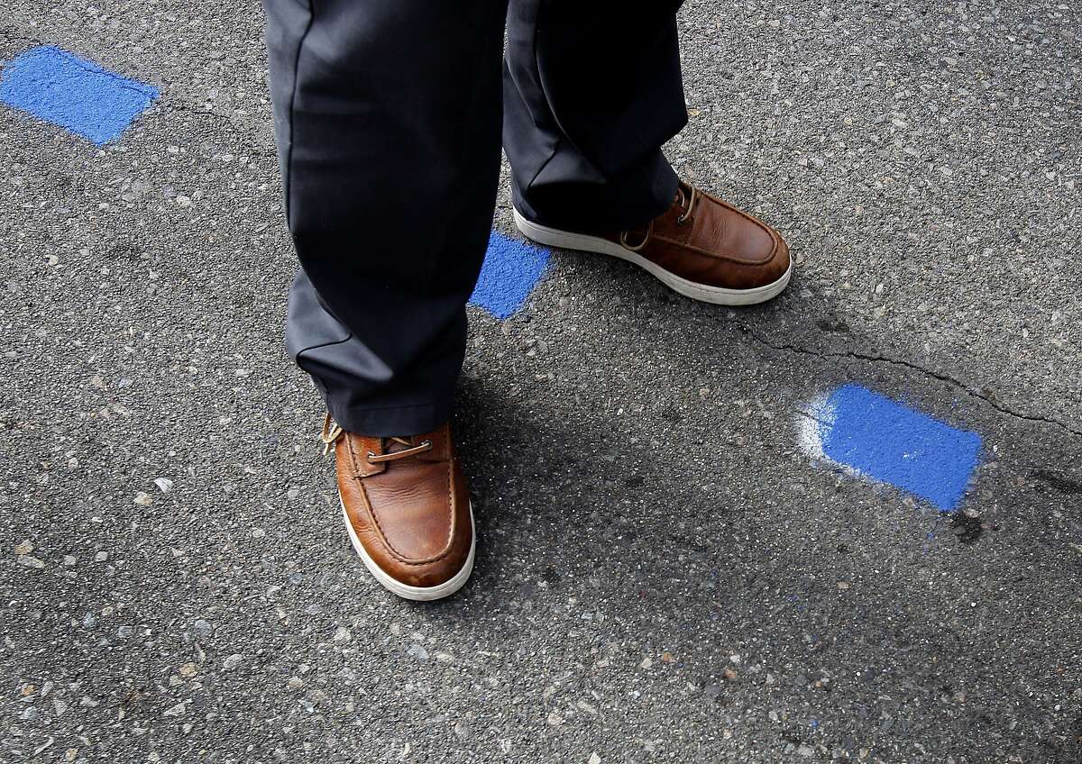 Golden Gate Bridge work finished early as barrier is installed