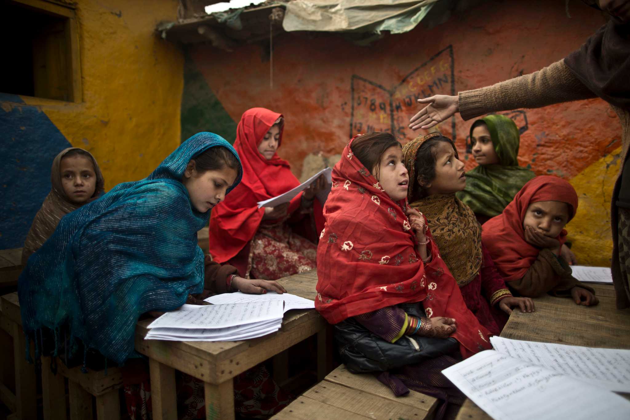 Pakistan school reopens after Taliban massacre