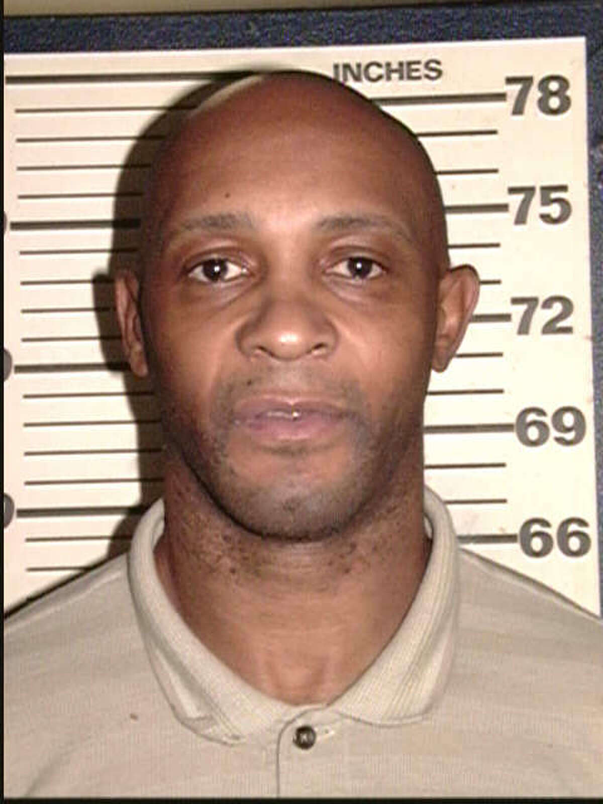 Former Spur Alvin Robertson arrested after week on the run