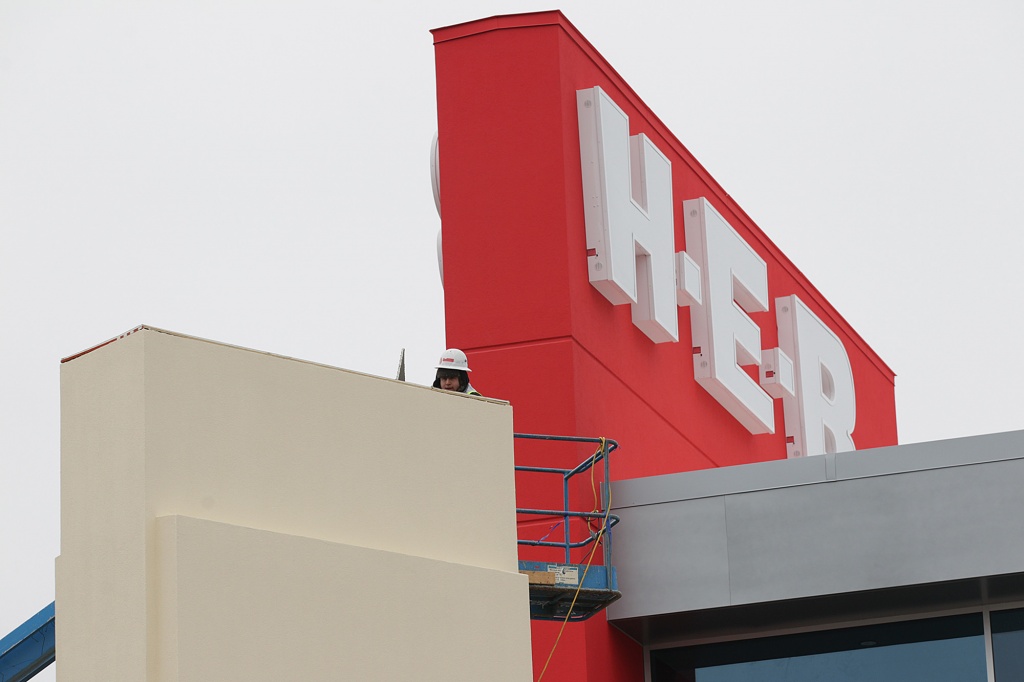 H-E-B renovates San Antonio building in warehouse hub district