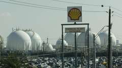 Shell Oil accidentally spills hundreds of thousands of pounds of toxic ...