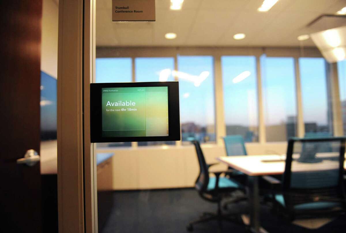 In "hoteling" concept, Deloitte says it has sufficient space for huge ...