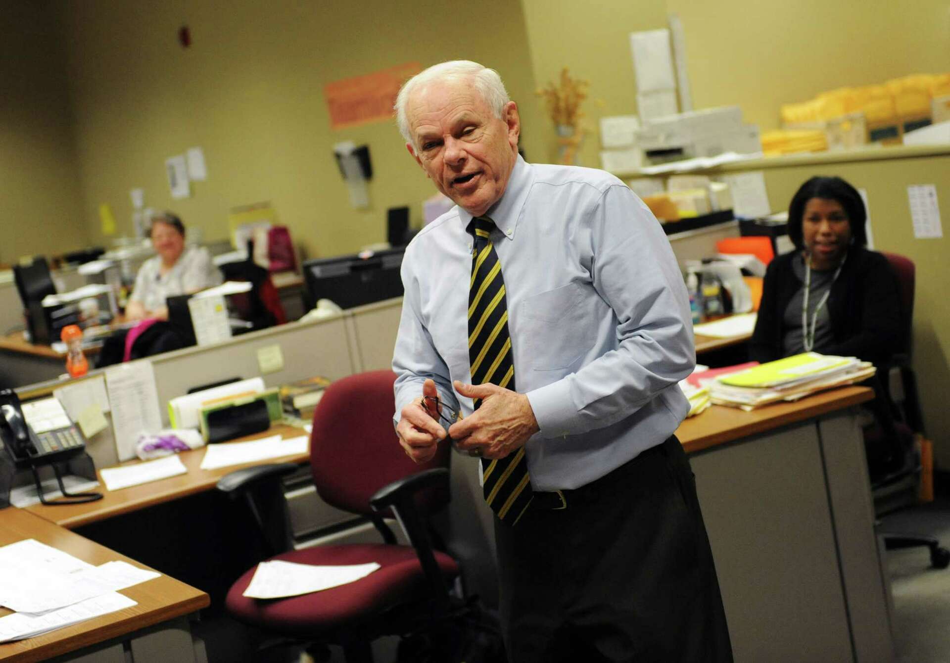 An 'old school' judge with a sense of compassion retires from Stamford ...