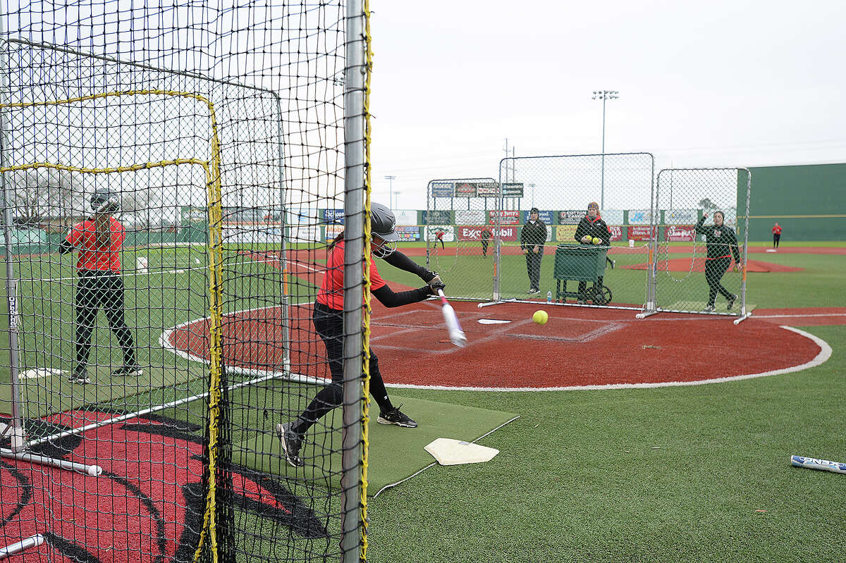 LU softball stadium to open in March