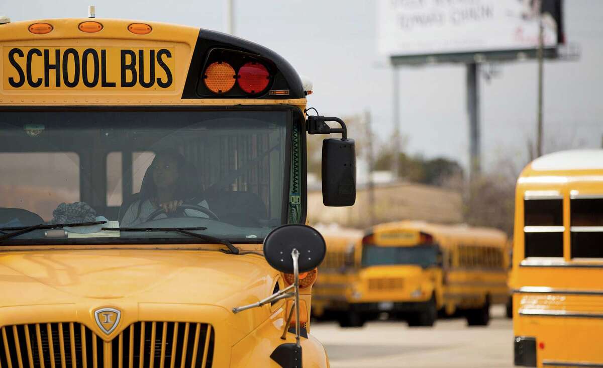 The bus is always late: The natural laws of school field trips