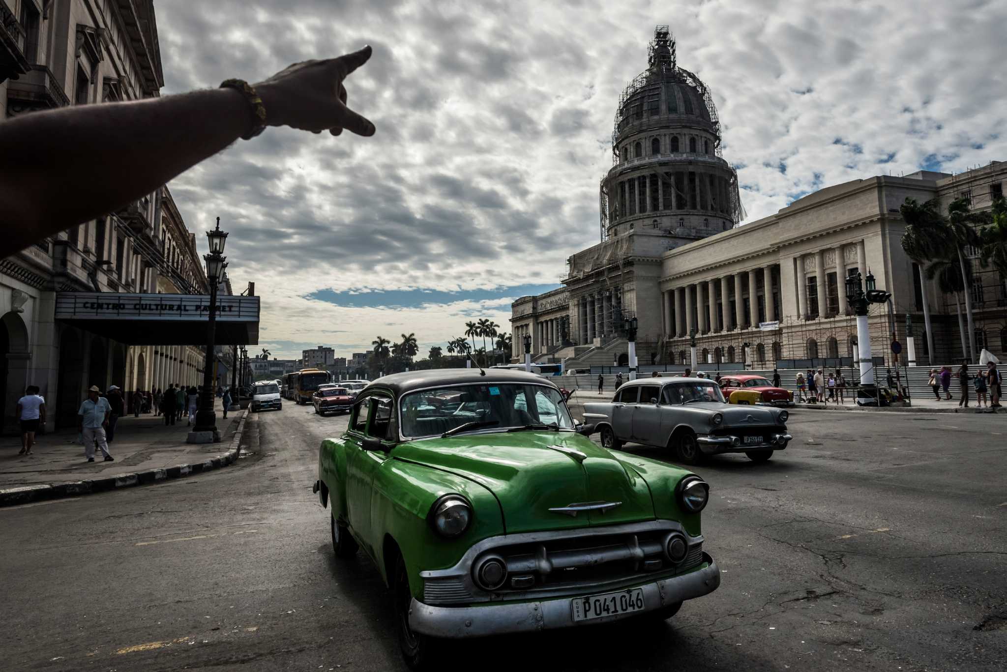 U.S. loosens embargo on Cuba, making trade and travel easier