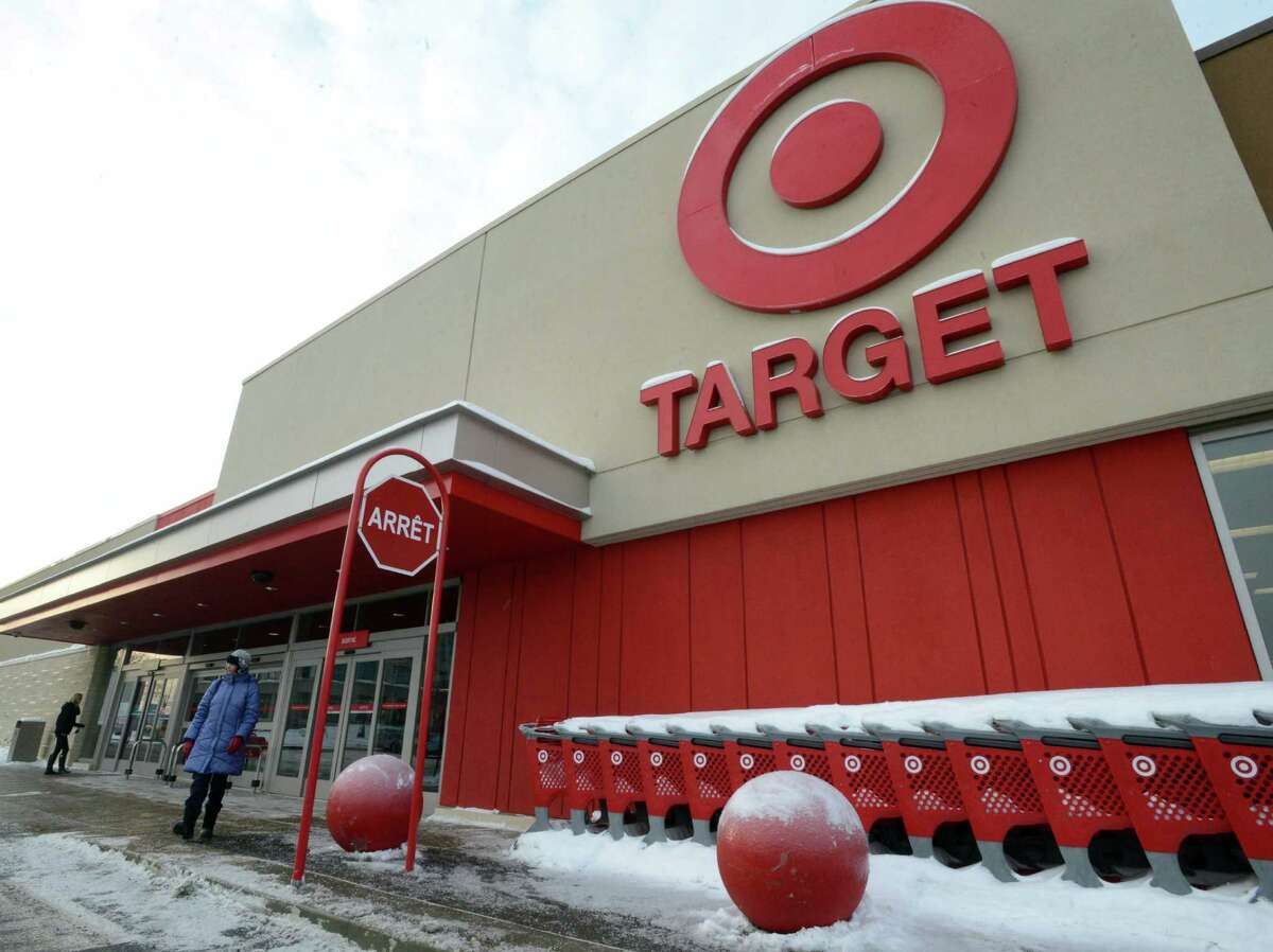 Target 'cheap chic' fails in Canada