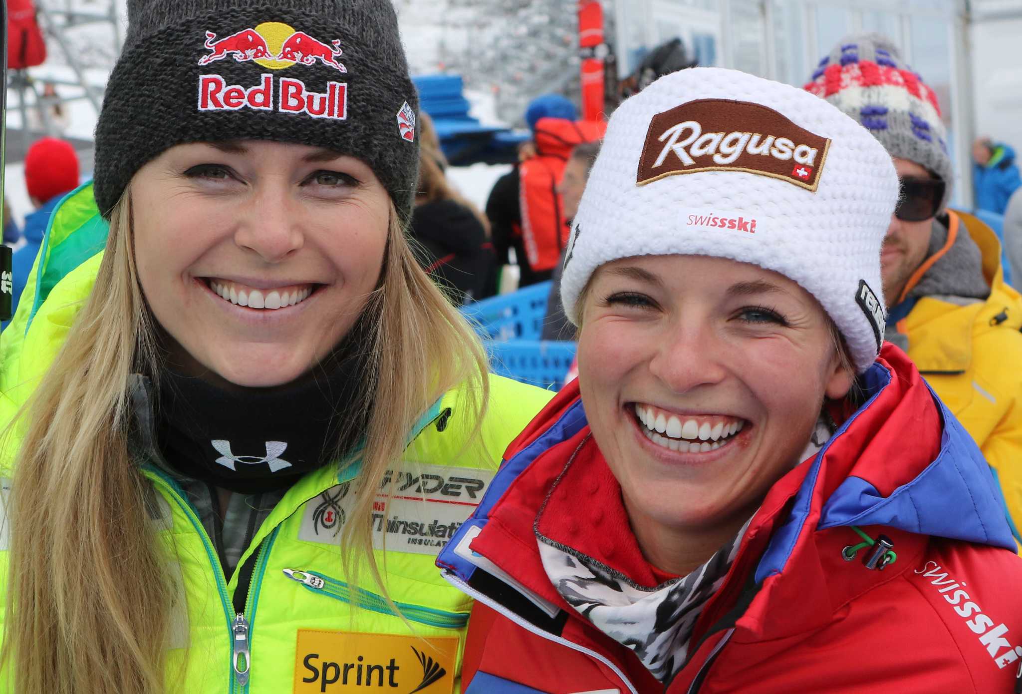 Vonn's relatives arrive as she closes in on record