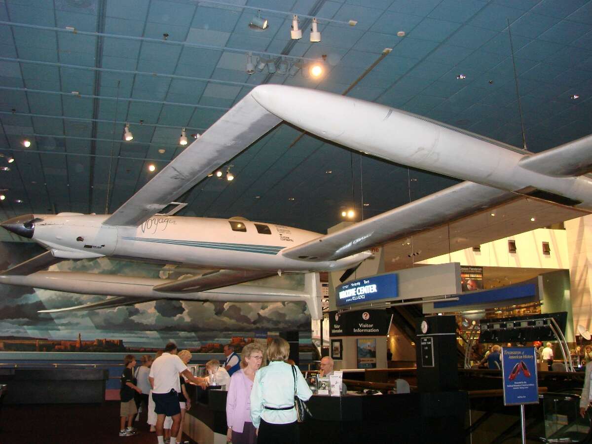 'Spirit of St. Louis' touches down for first time in two decades