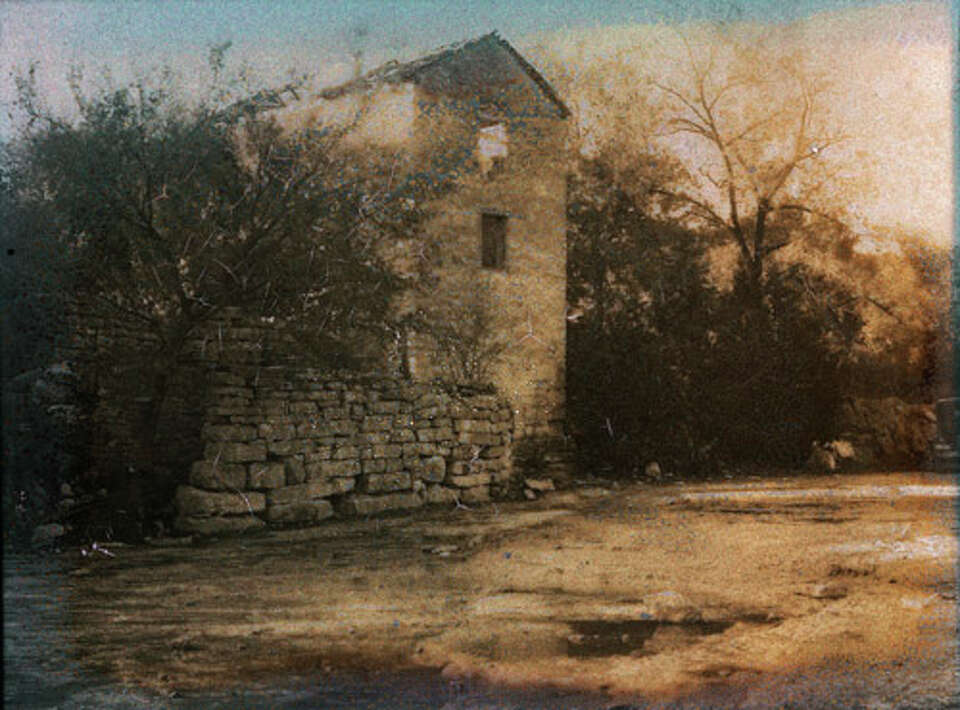 100-year-old photos show the University of Texas at Austin before the ...
