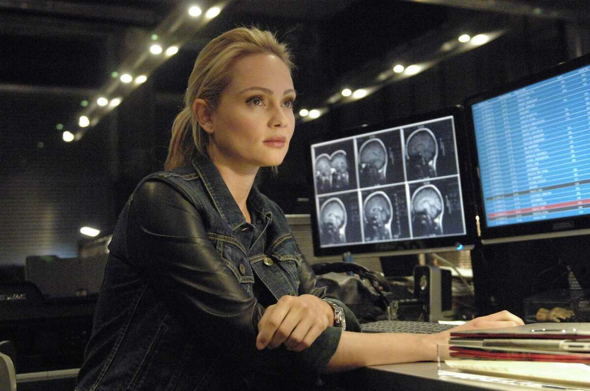 'Backstrom’ review: Rainn Wilson back as hot mess