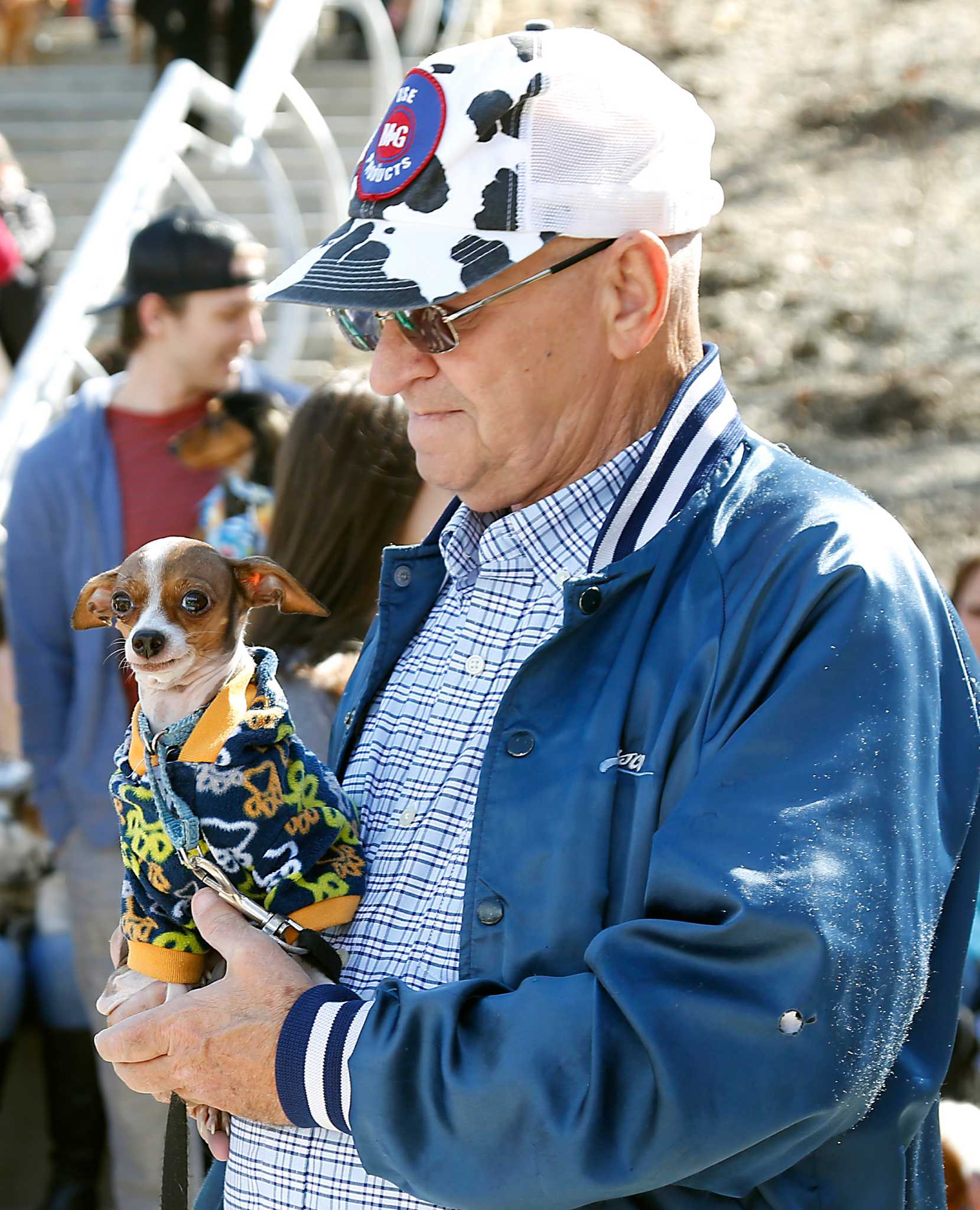 Johnny Steele Dog Park opens in Houston