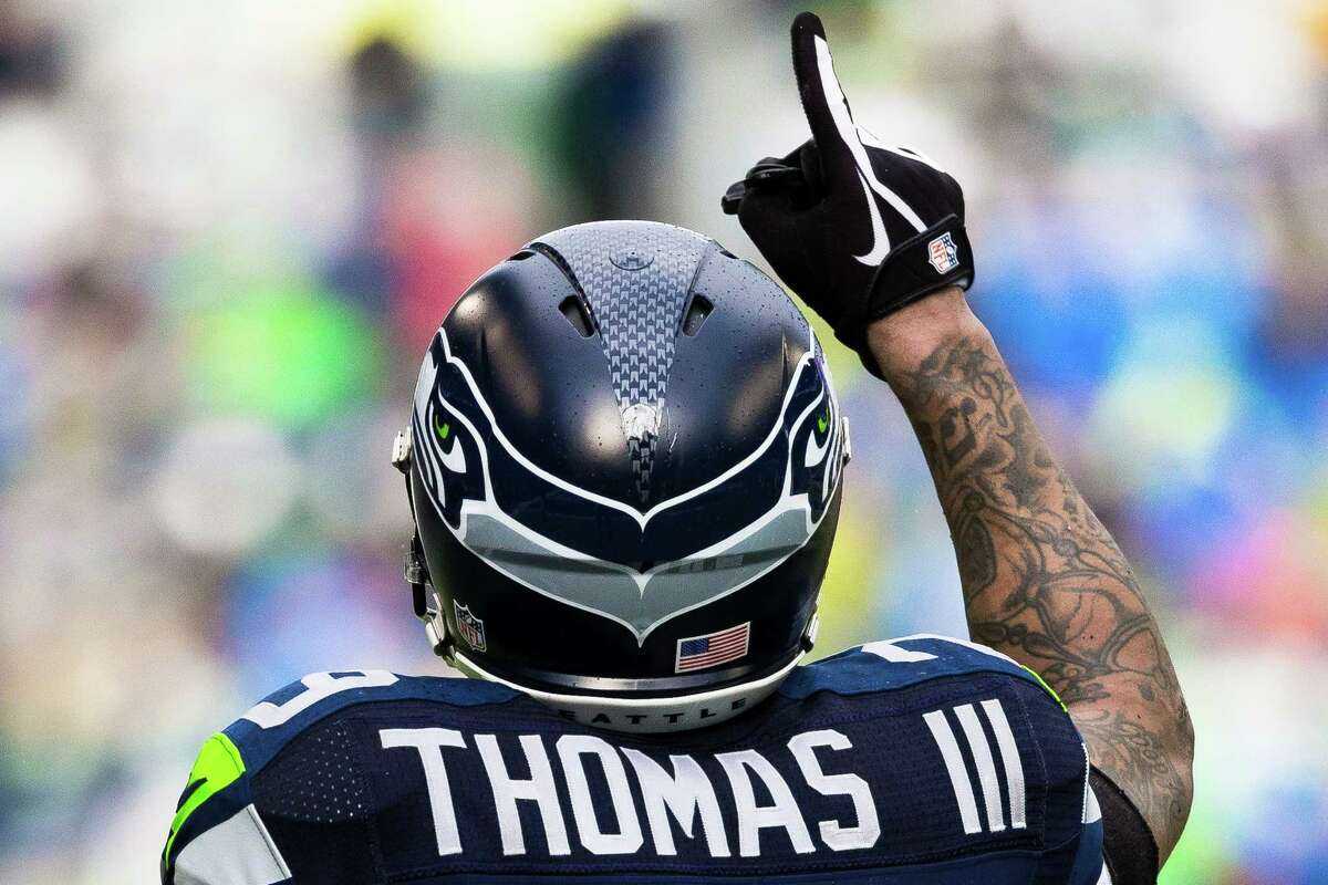 Orange's Earl Thomas on cover of 'Sports Illustrated'