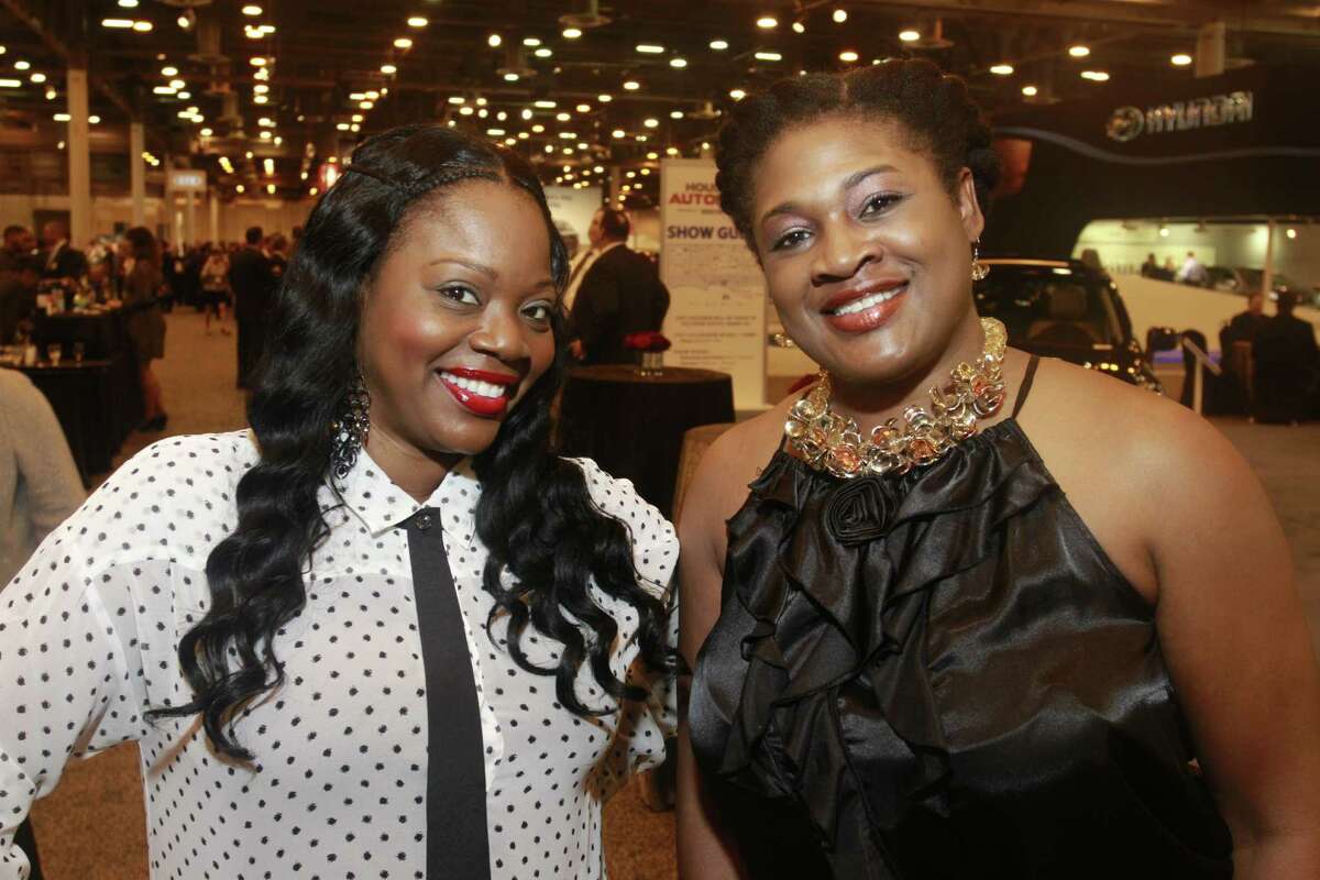 Car makers show off new tech at Auto Show