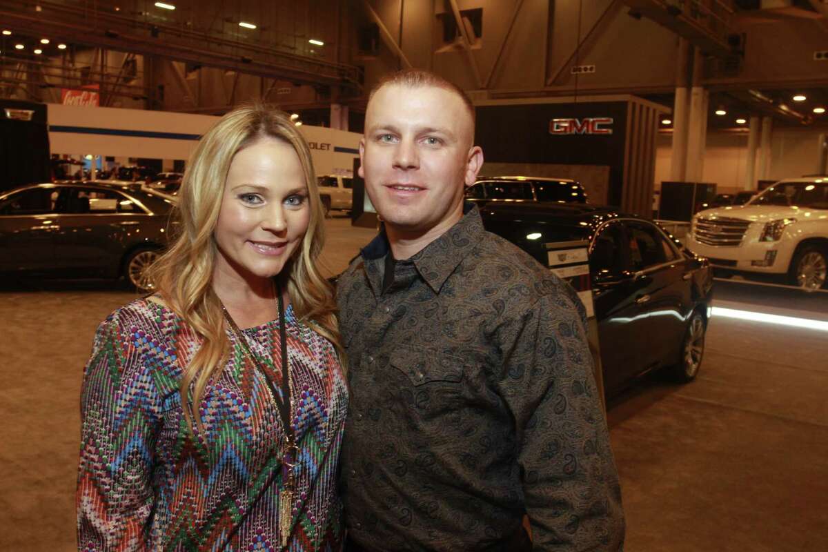 Car makers show off new tech at Auto Show