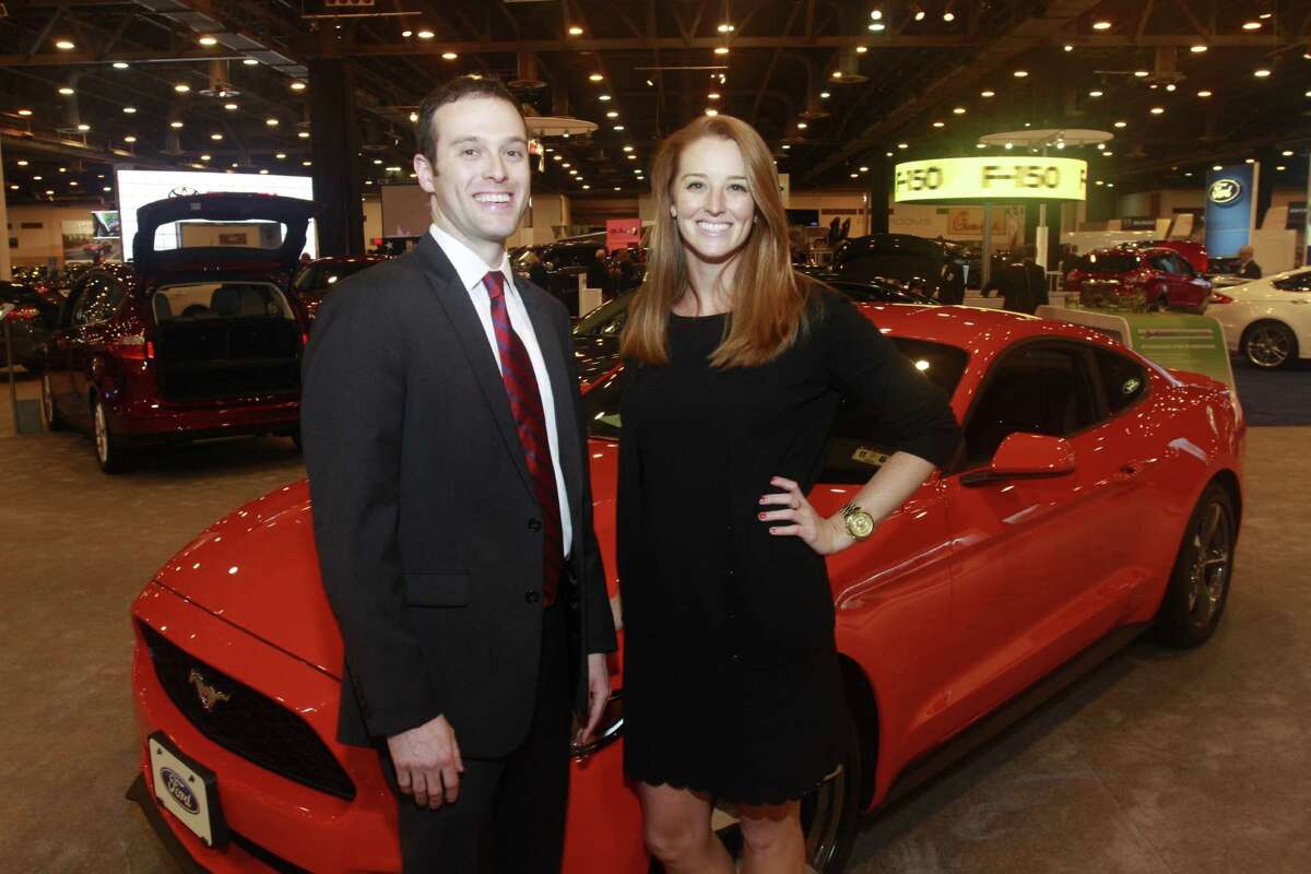 Car makers show off new tech at Auto Show