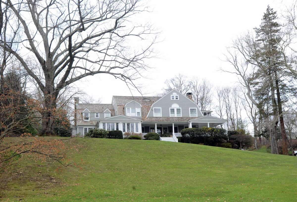 The anatomy of a presidential rivalry: Greenwich vs. Chappaqua