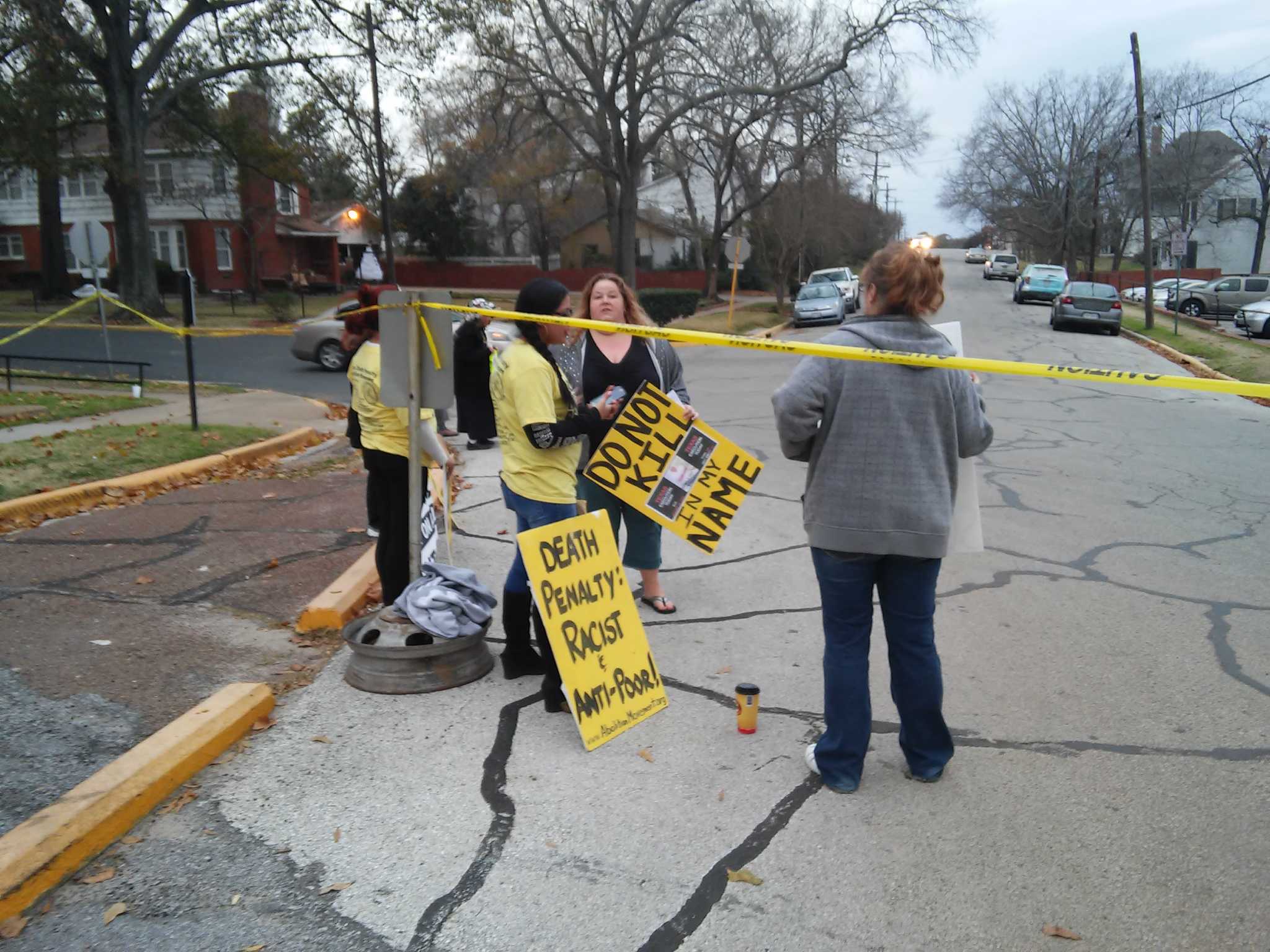 Killer of 3 executed, decades after turning down 30-year plea deal