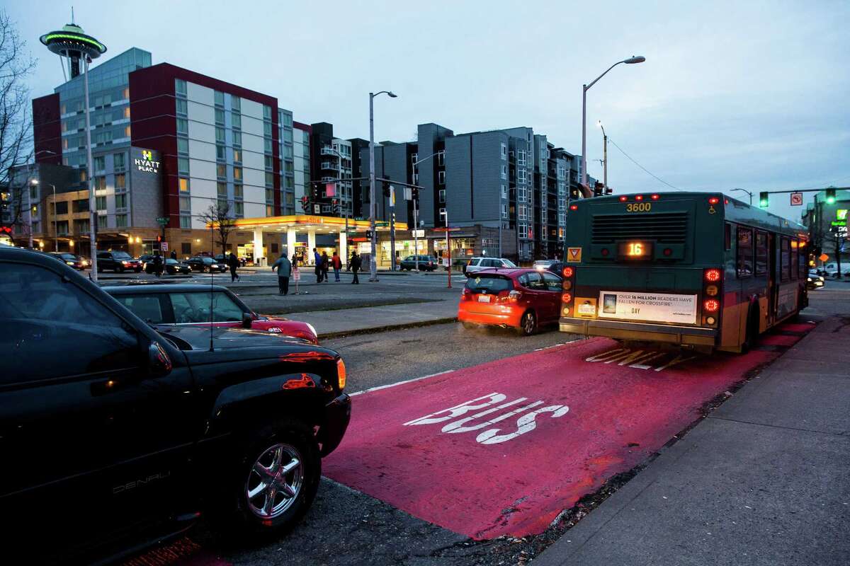 New bus lane markings aren't keeping cars out