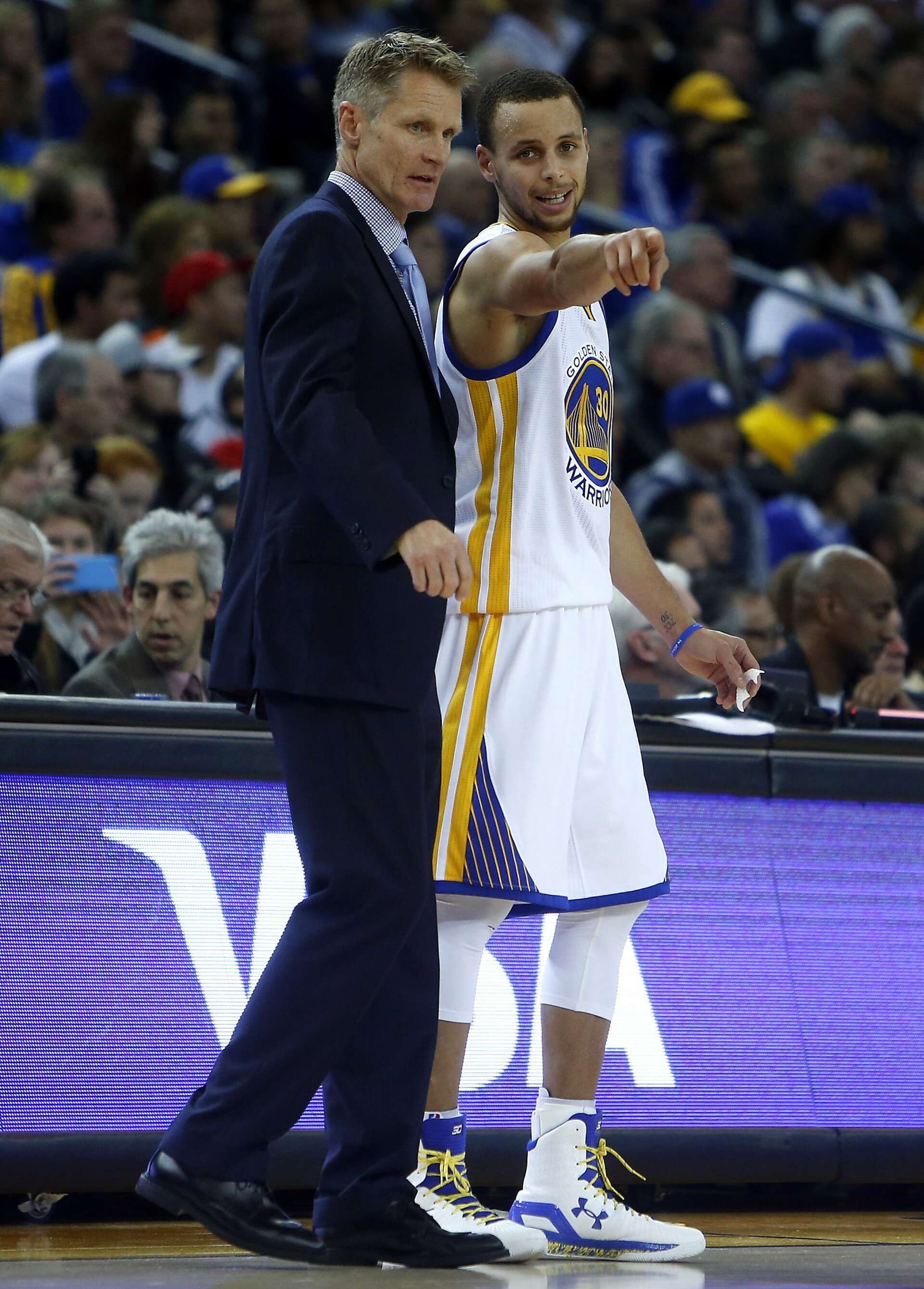 For Stephen Curry, basketball in hands is masterpiece theater