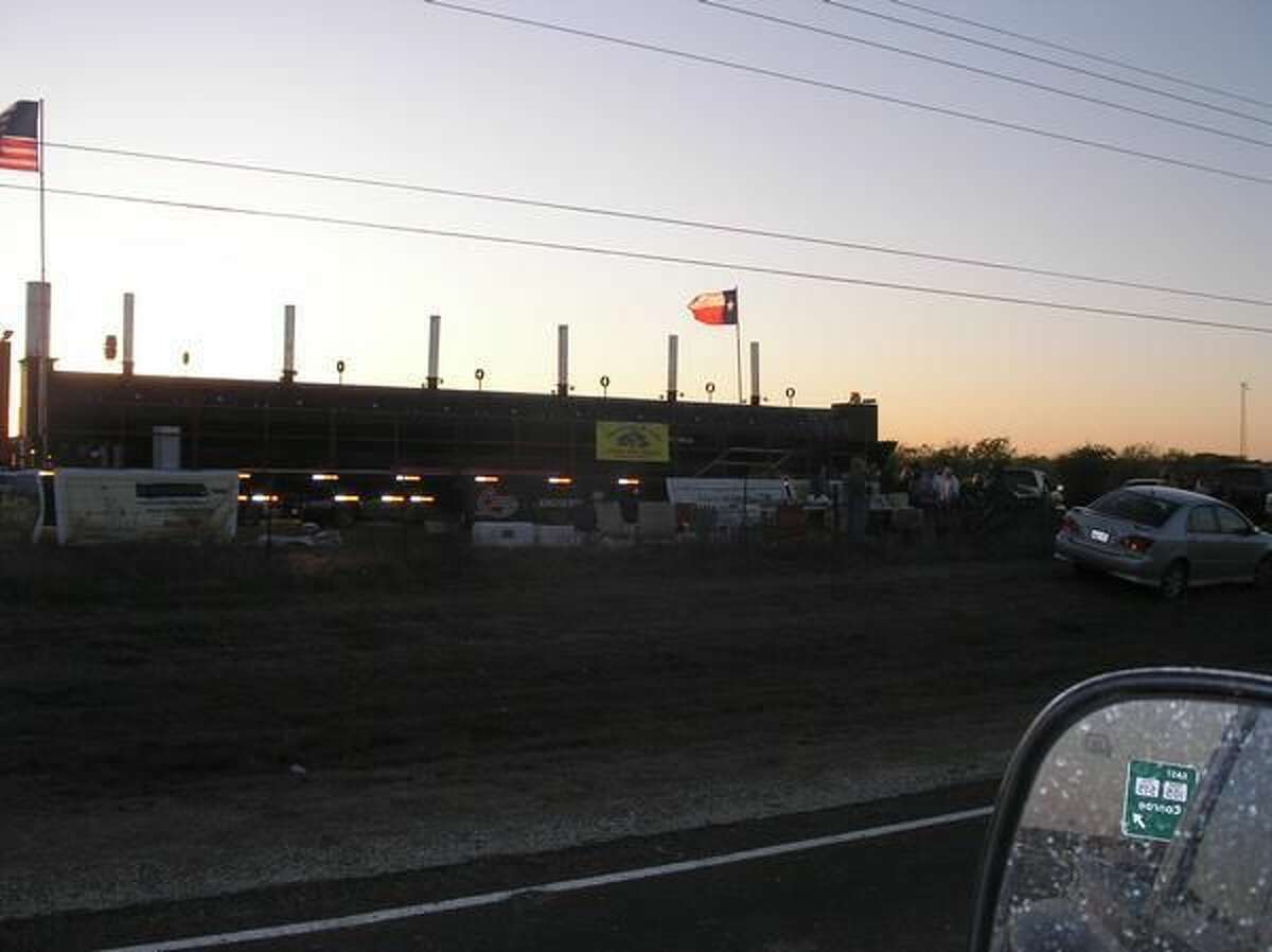 'World’s biggest barbecue pit' in Texas for sale on Ebay