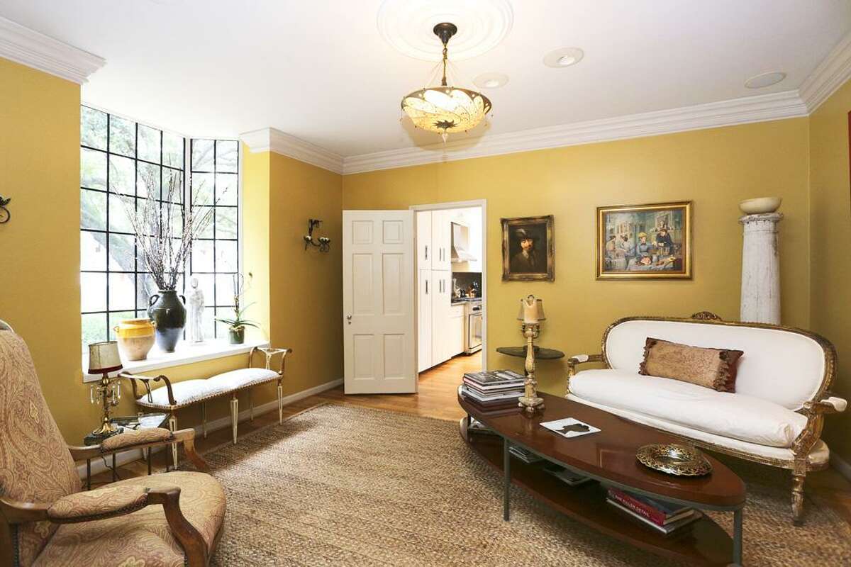 The evolution of the average American house style