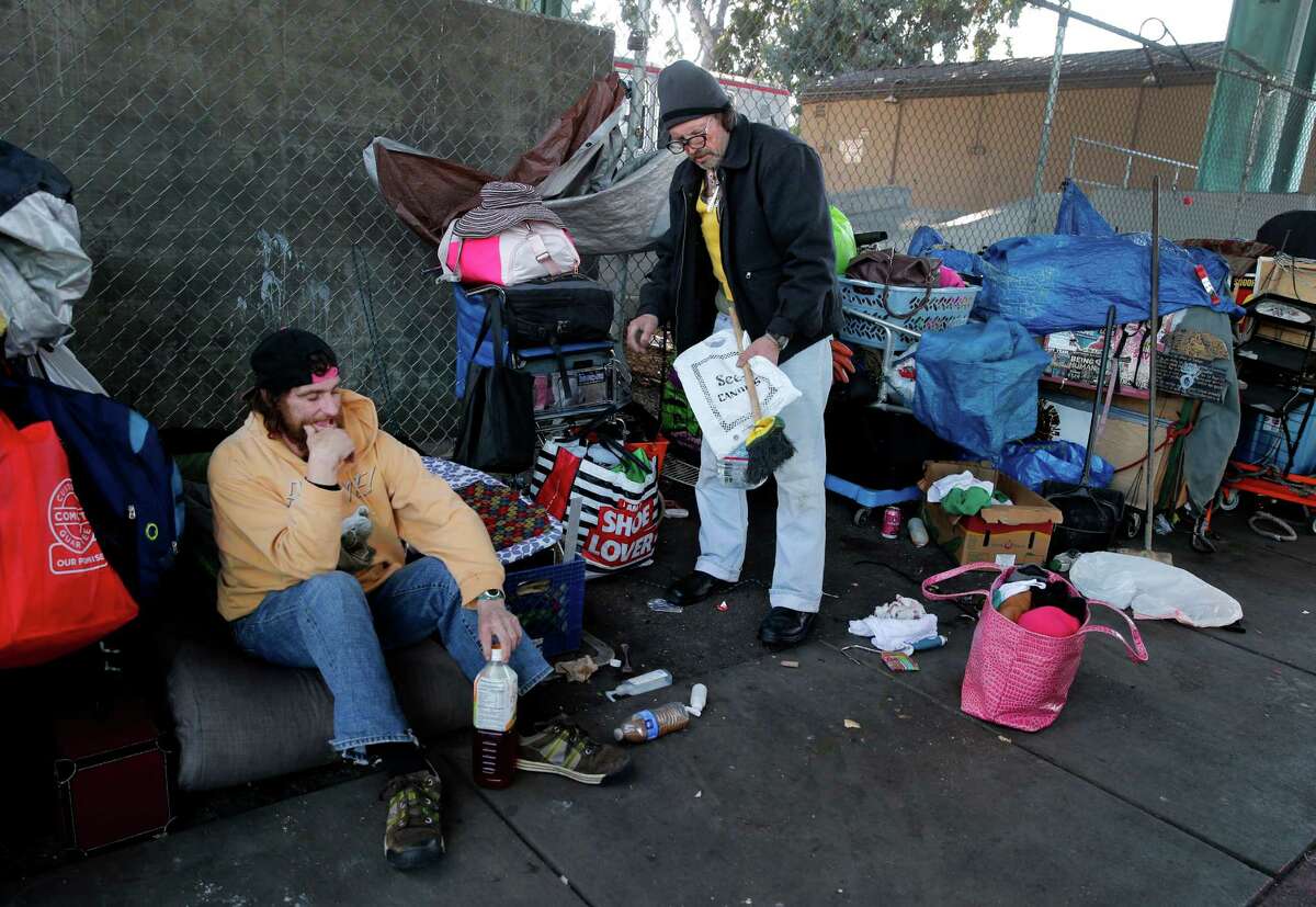 S.F. takes new direction on homeless camps with 1-stop aid center