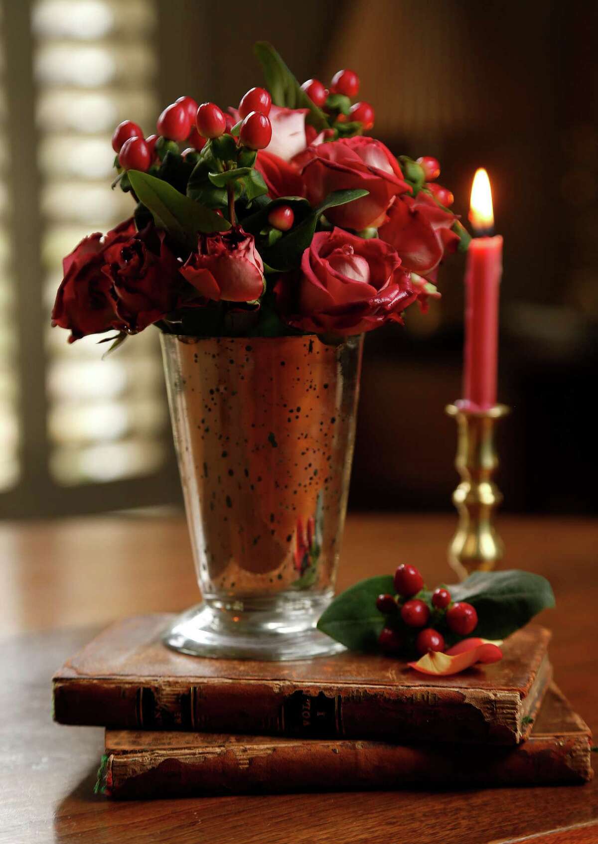 A nice bouquet has complementary colors, local flowers