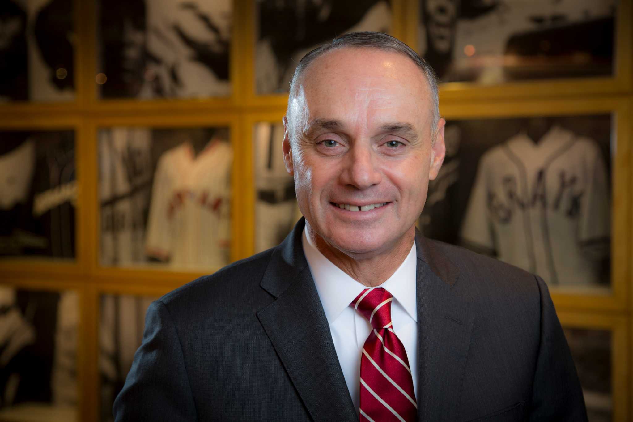 MLB: Manfred faces variety of issues upon taking control