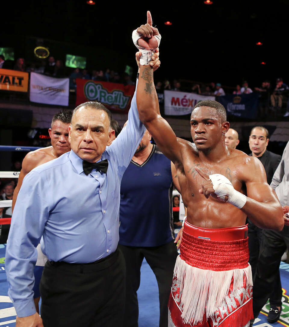 San Antonian earns second KO of career