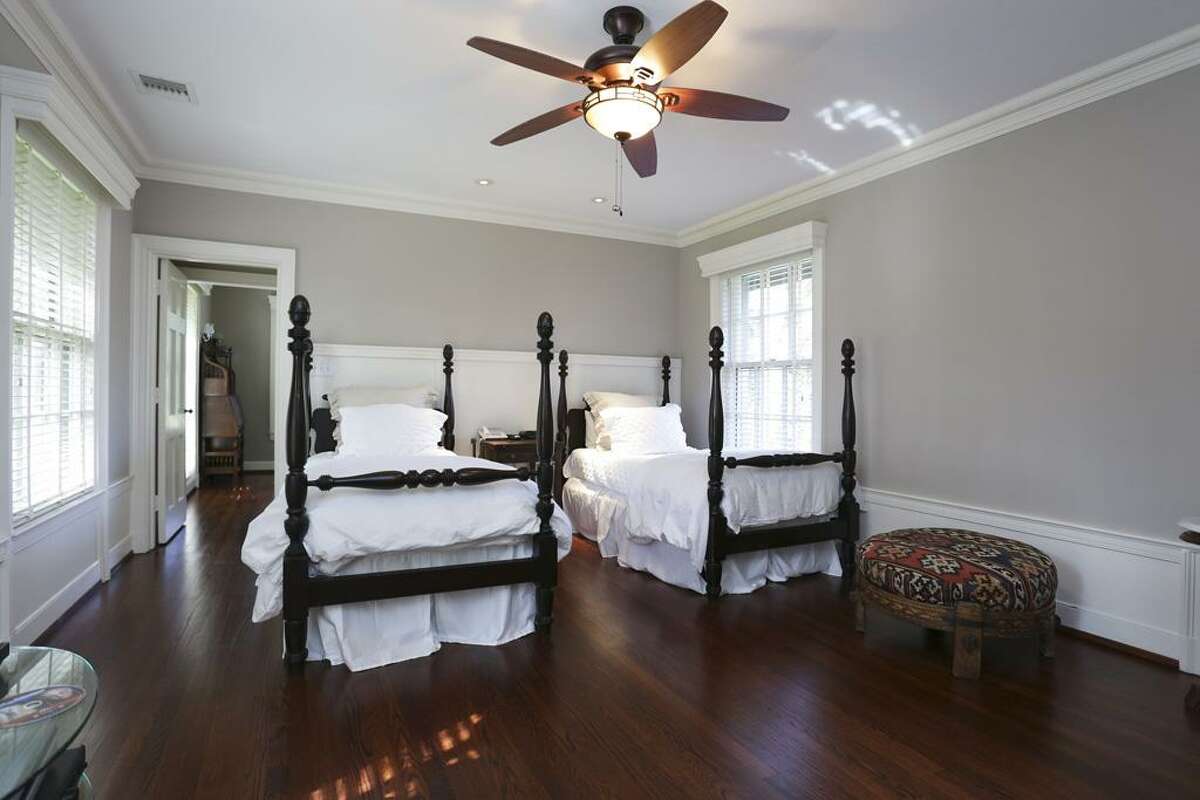 The evolution of the average American house style