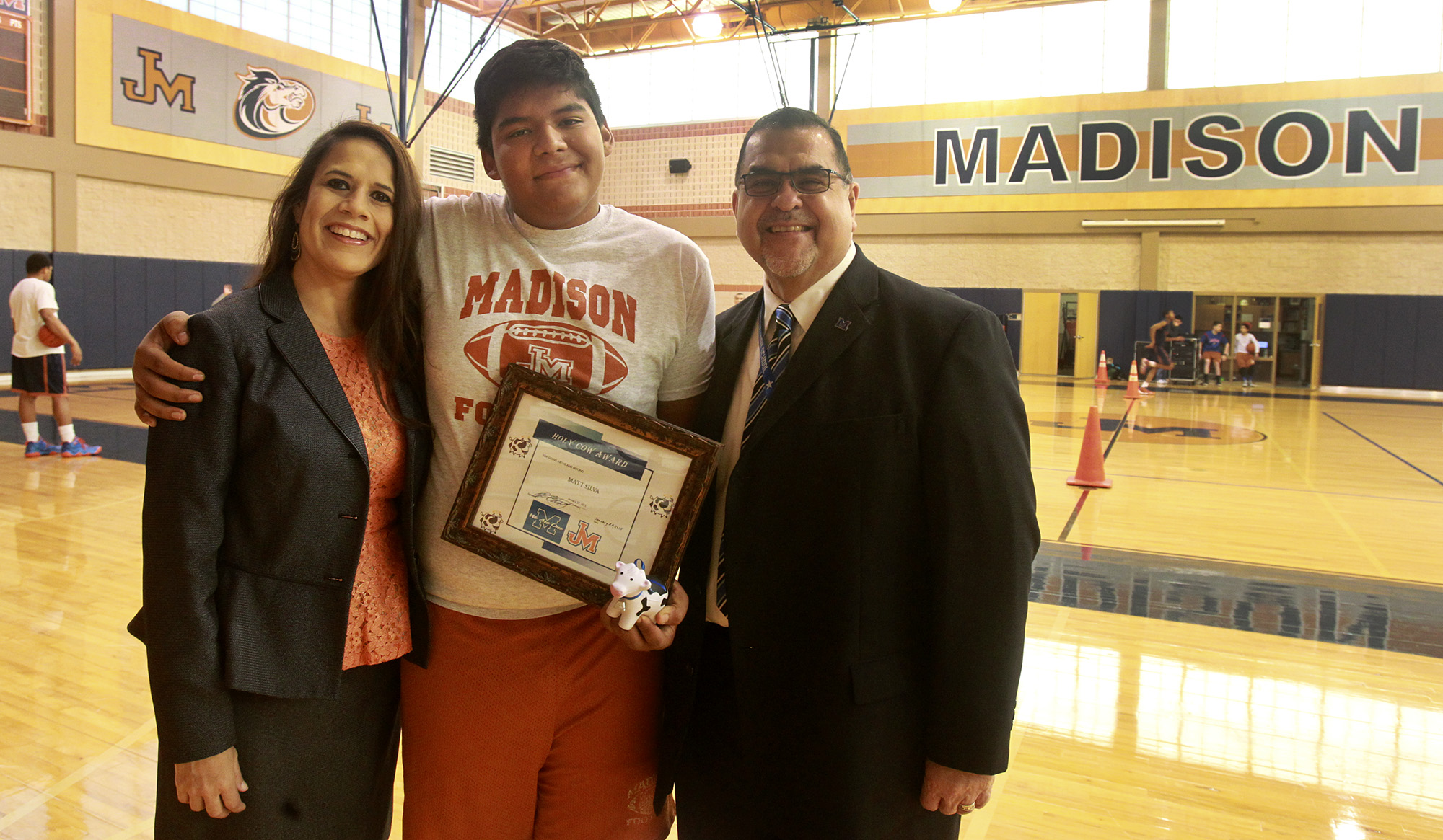 Madison wrestler honored for giving his medal to opponent