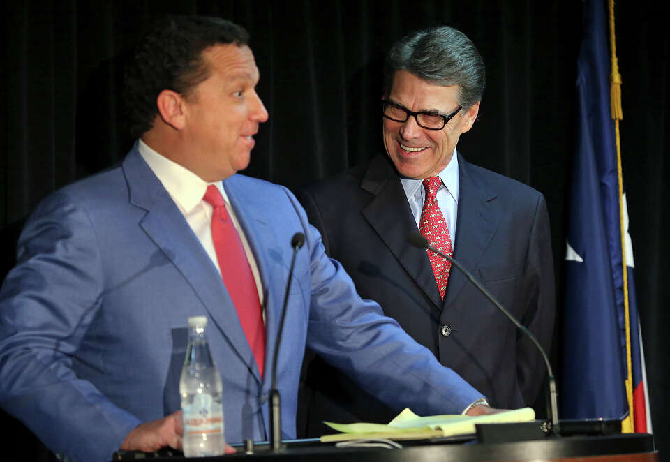 Rick Perry vows to keep fighting abuse of power charges