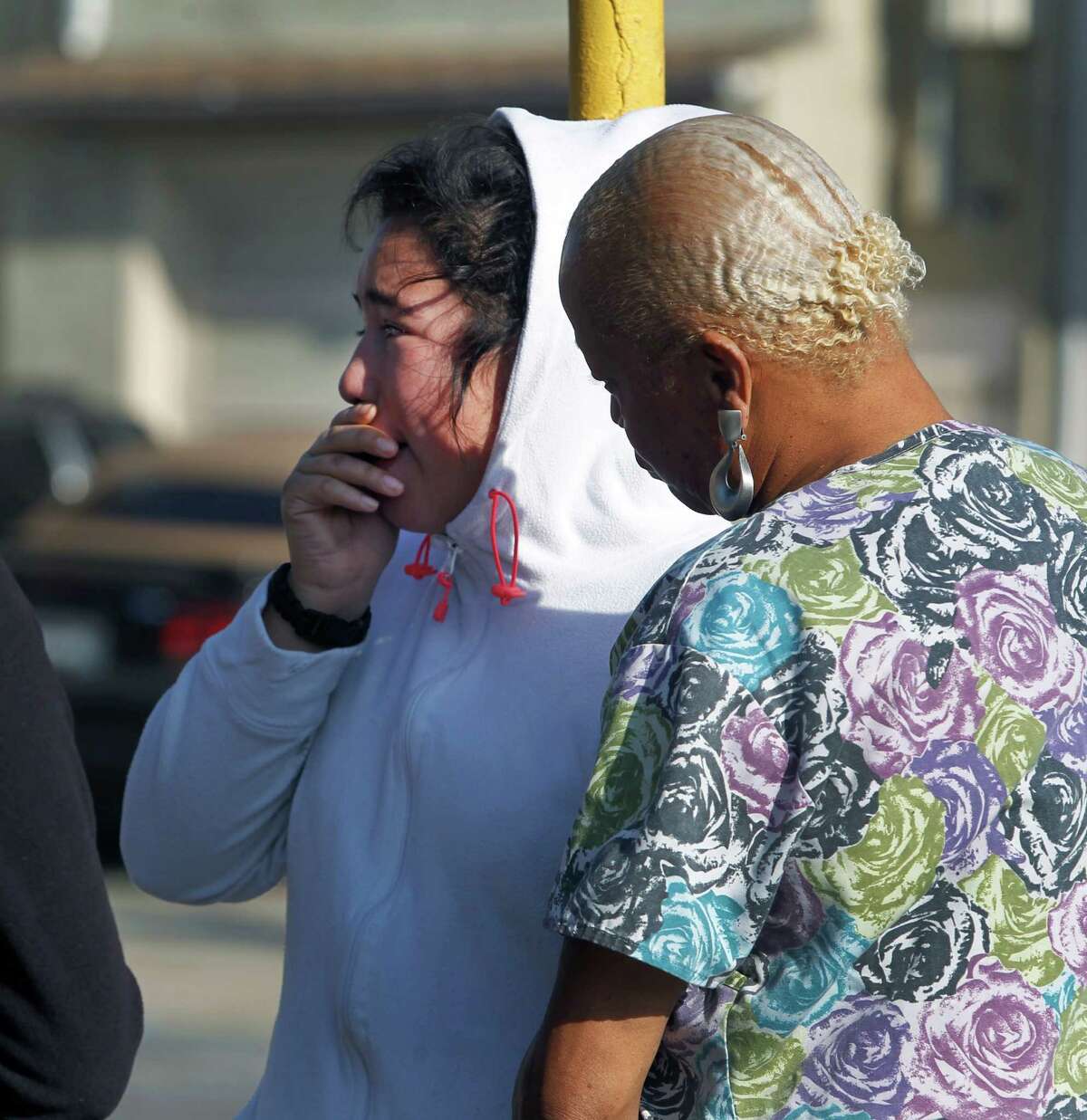 Bayview mom killed by stray bullet in front of her 3 children