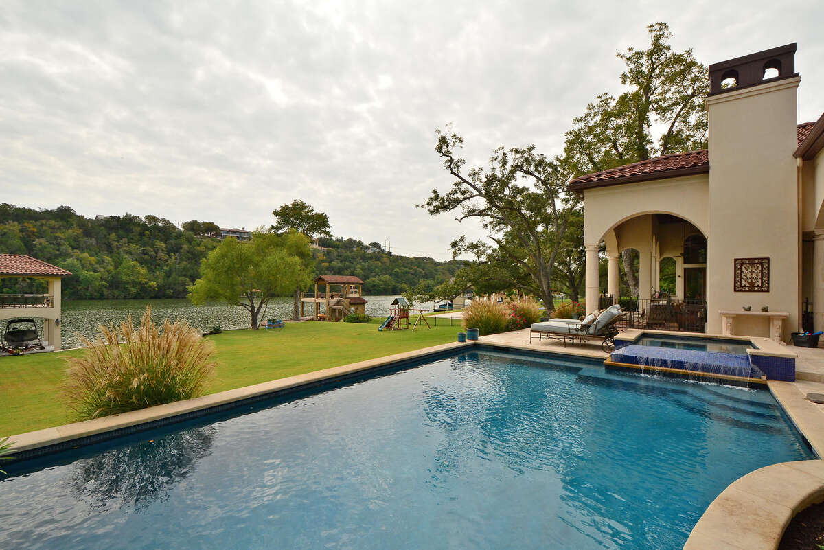 MLB star and Texas native Huston Street puts up Lake Austin home for $5 ...