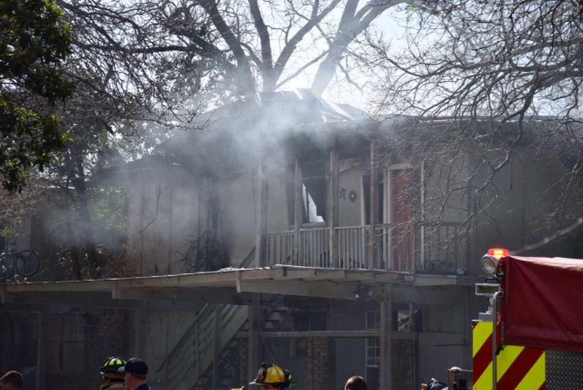 More than a dozen displaced after Northeast Side fire at apartment complex