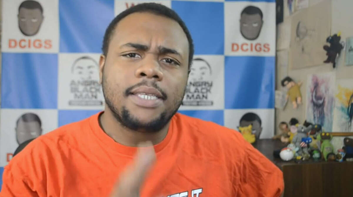 Houston YouTube star LeighAnnSays takes over the internet