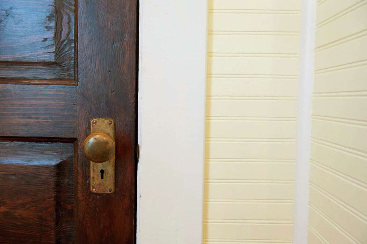 Before and after: Houstonians restore Galveston home to its 1914 glory