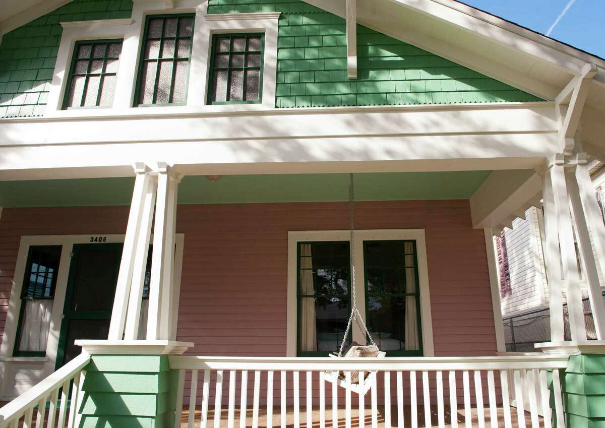 Before and after: Houstonians restore Galveston home to its 1914 glory