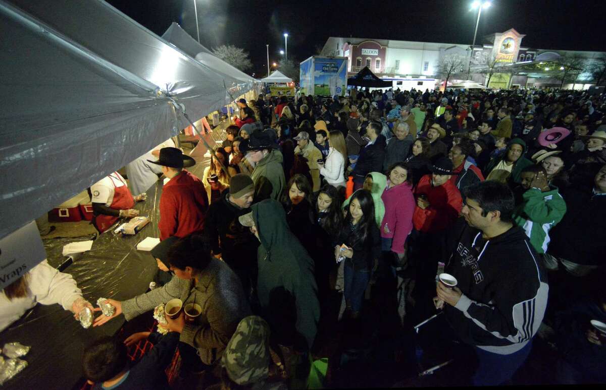 Thousands attend annual Cowboy Breakfast