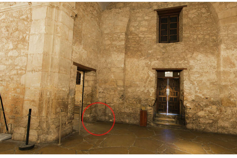 Unique facts about the Alamo, including the history behind its first photo