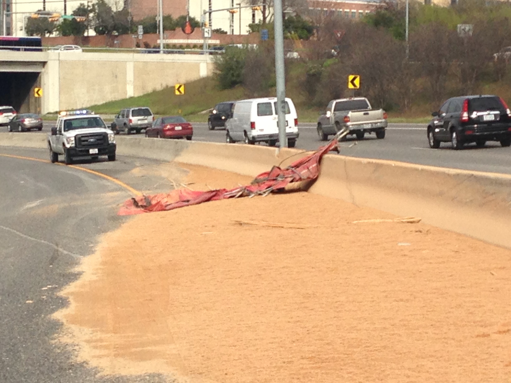 Big rig spills load of sand on Highway 281 causing backups for rush ...
