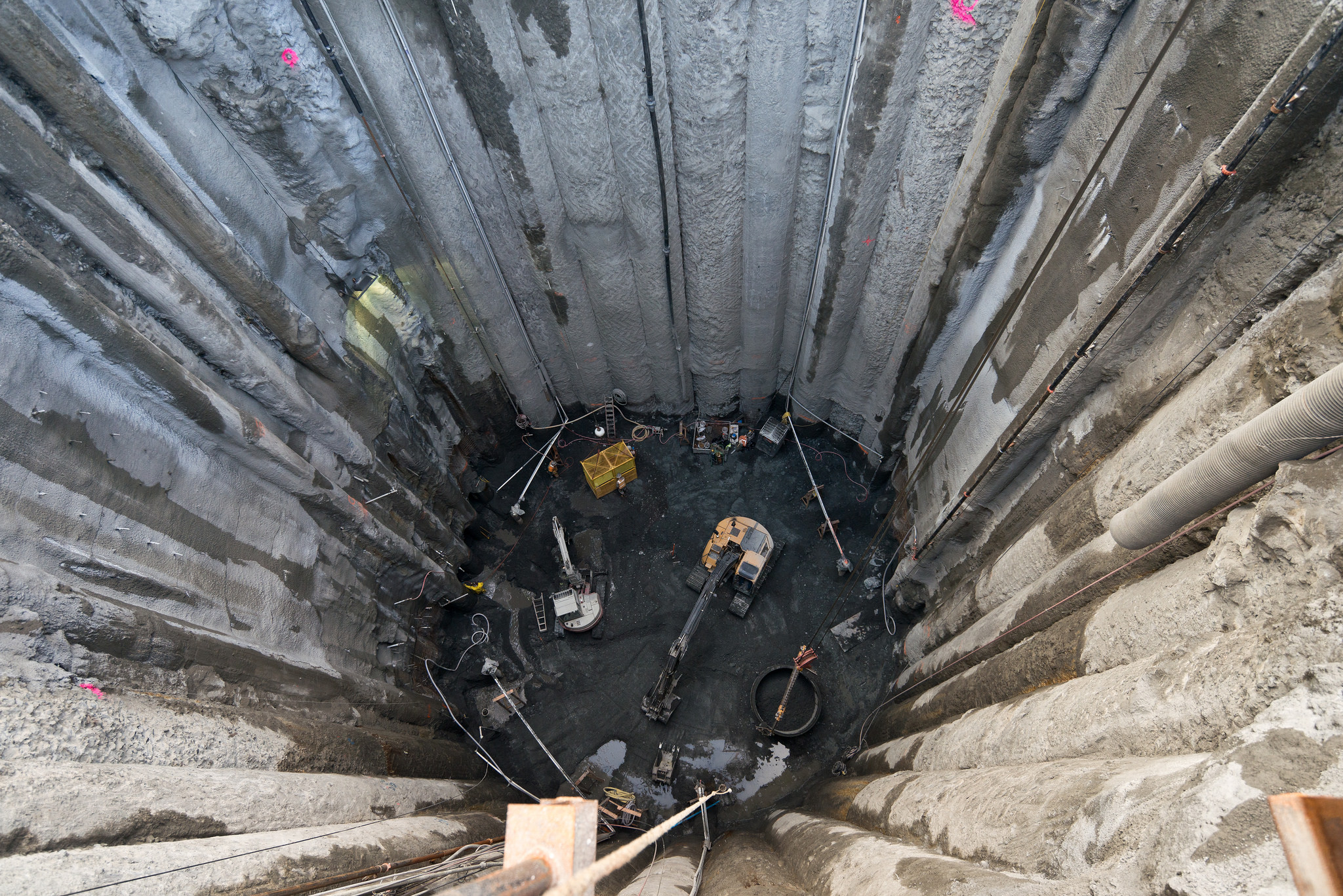 Workers finish digging Bertha rescue pit
